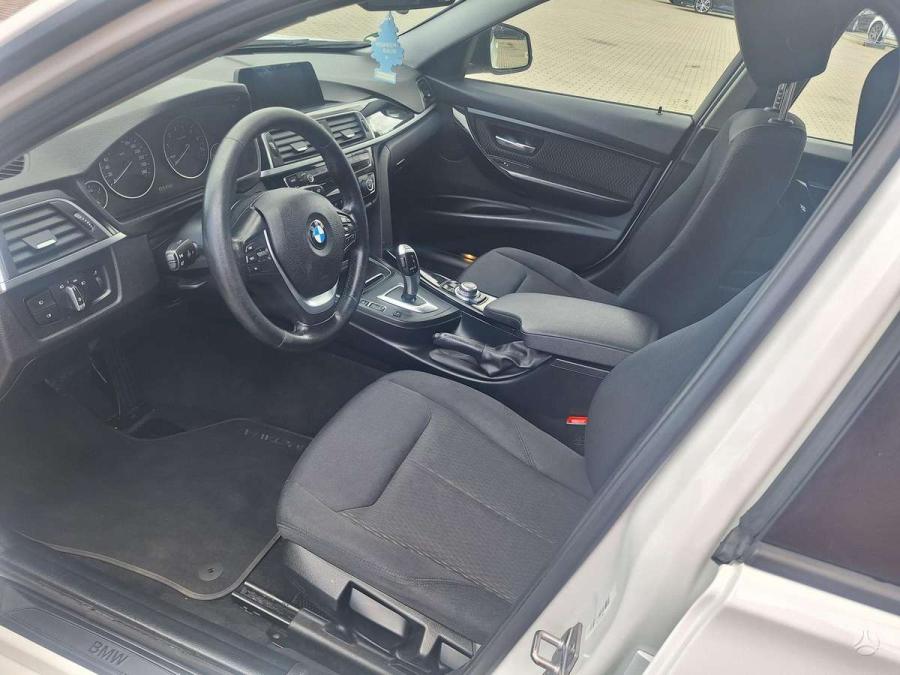 White BMW 318 2015 in Marijampole, with an engine capacity of 1.50 L and mileage of 280 thousand km for 9600 €, photo 16 on AUTOMOTO.COM.LV