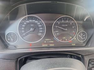 White BMW 318 2015 in Marijampole, with an engine capacity of 1.50 L and mileage of 280 thousand km for 9600 €, photo 20 on AUTOMOTO.COM.LV