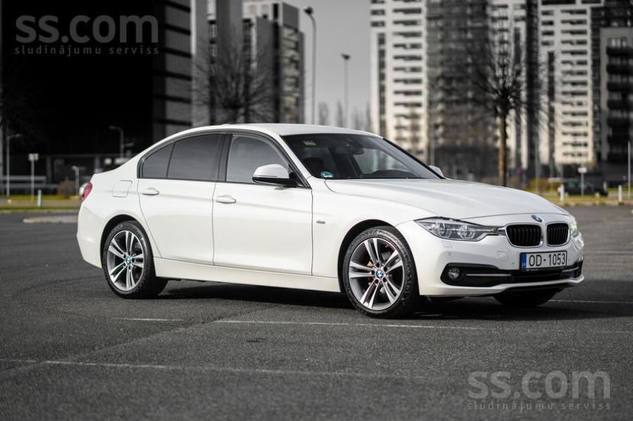 White BMW 318 2016 in Riga, with an engine capacity of 2.00 L and mileage of 294 thousand km for 11990 €, photo 7 on AUTOMOTO.COM.LV