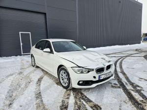 Balts BMW 318 2017 Kauņa, ar dzinēja tilpumu 1.50 L un nobraukumu 128 tūkst. km par 6500 €, foto  vietnē AUTOMOTO.COM.LV