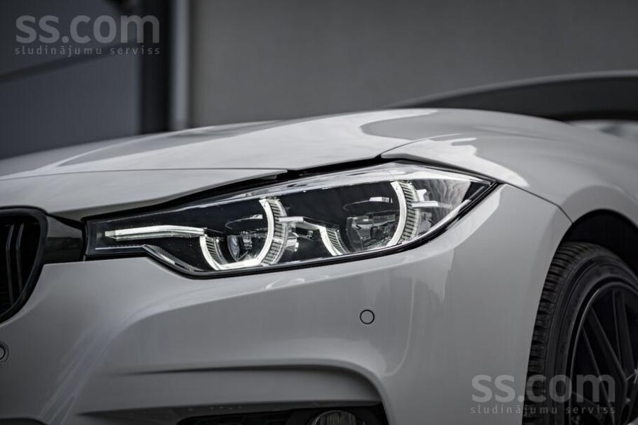 White BMW 318 2017 in Riga, with an engine capacity of 2.00 L and mileage of 166 thousand km for 17500 €, photo 8 on AUTOMOTO.COM.LV