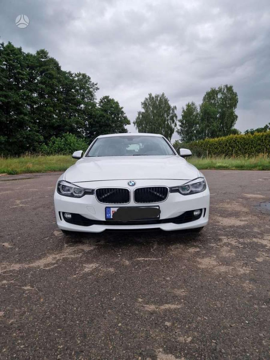 Balts BMW 318 2017 Trakai, ar dzinēja tilpumu 1.50 L un nobraukumu 128 tūkst. km par 12500 €, foto 1 vietnē AUTOMOTO.COM.LV
