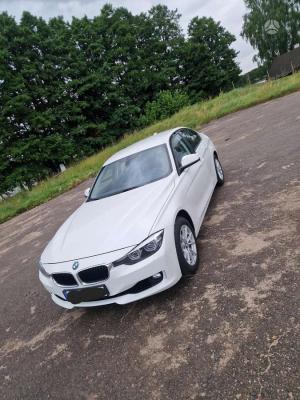 Balts BMW 318 2017 Trakai, ar dzinēja tilpumu 1.50 L un nobraukumu 128 tūkst. km par 12500 €, foto 4 vietnē AUTOMOTO.COM.LV