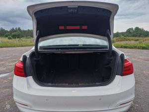 Balts BMW 318 2017 Trakai, ar dzinēja tilpumu 1.50 L un nobraukumu 128 tūkst. km par 12500 €, foto 15 vietnē AUTOMOTO.COM.LV