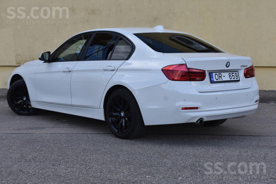 White BMW 318 2017 in Talsi, with an engine capacity of 2.00 L and mileage of 263 thousand km for 9900 €, photo 3 on AUTOMOTO.COM.LV
