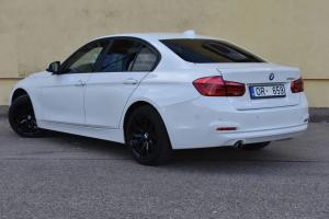 White BMW 318 2017 in Talsi, with an engine capacity of 2.00 L and mileage of 263 thousand km for 9900 €, photo 3 on AUTOMOTO.COM.LV