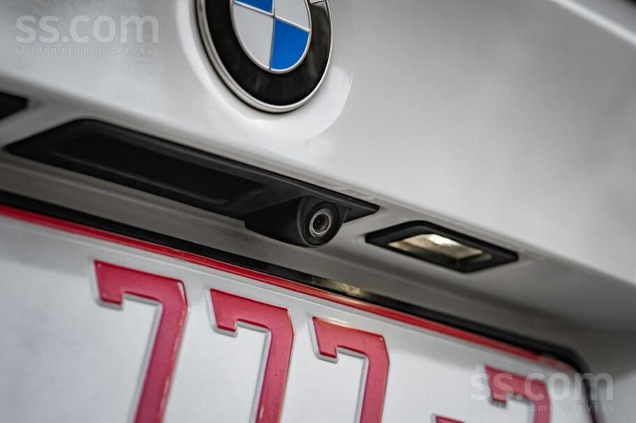 Balts BMW 318 2017 Rīga, ar dzinēja tilpumu 1.50 L un nobraukumu 151 tūkst. km par 11990 €, foto 8 vietnē AUTOMOTO.COM.LV