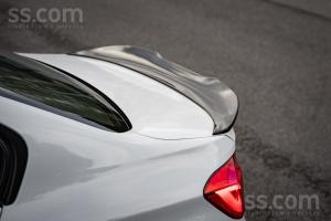 Balts BMW 318 2017 Rīga, ar dzinēja tilpumu 1.50 L un nobraukumu 151 tūkst. km par 11990 €, foto 9 vietnē AUTOMOTO.COM.LV