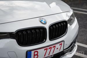 Balts BMW 318 2017 Rīga, ar dzinēja tilpumu 1.50 L un nobraukumu 151 tūkst. km par 11990 €, foto 10 vietnē AUTOMOTO.COM.LV
