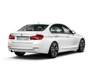 White BMW 318 2018 in Kaunas, with an engine capacity of 1.50 L and mileage of 91 thousand km for 22328 €, photo 2 on AUTOMOTO.COM.LV