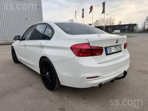 Balts BMW 318 2018 Jūrmala, ar dzinēja tilpumu 1.50 L un nobraukumu 165 tūkst. km par 13700 €, foto 3 vietnē AUTOMOTO.COM.LV