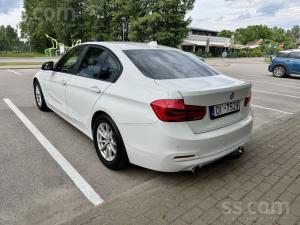 White BMW 318 2018 in Jurmala, with an engine capacity of 1.50 L and mileage of 171 thousand km for 12000 €, photo 5 on AUTOMOTO.COM.LV