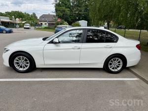White BMW 318 2018 in Jurmala, with an engine capacity of 1.50 L and mileage of 171 thousand km for 12000 €, photo 7 on AUTOMOTO.COM.LV