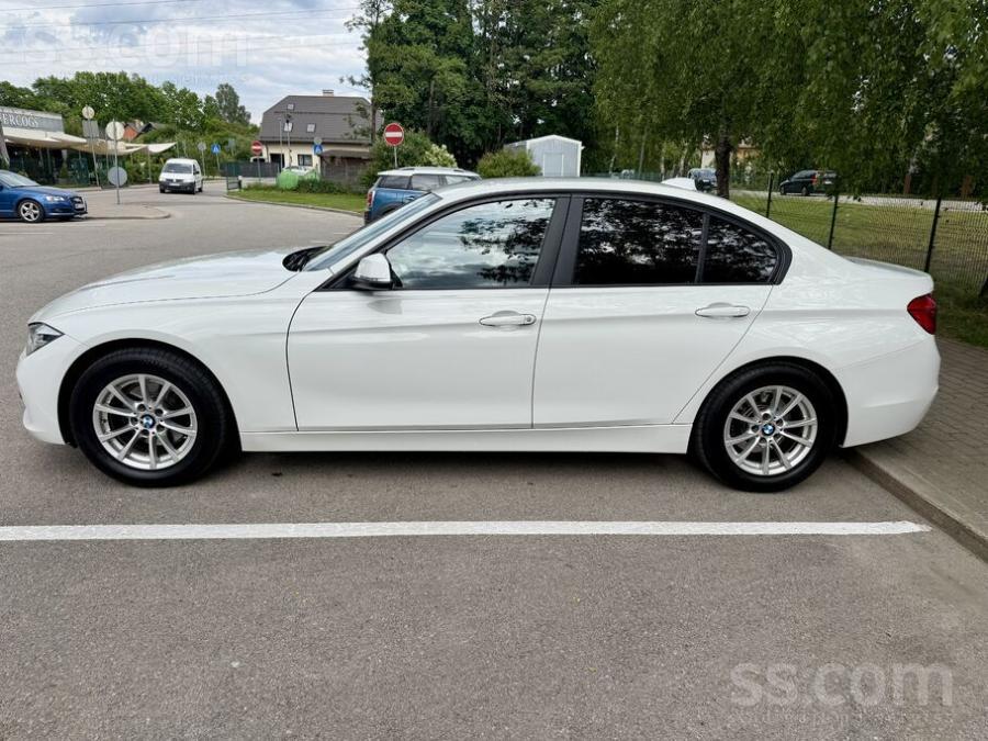 White BMW 318 2018 in Jurmala, with an engine capacity of 1.50 L and mileage of 171 thousand km for 12000 €, photo 7 on AUTOMOTO.COM.LV
