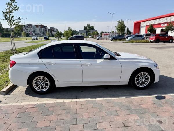 Белый БМВ 318 2018 в Рига, объемом двигателя 1.50 л и пробегом 174 тыс. км за 11200 €, фото 5 на AUTOMOTO.COM.LV