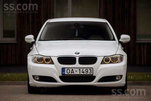Balts BMW 318 2008 Jelgava, ar dzinēja tilpumu 2.00 L un nobraukumu 372 tūkst. km par 4500 €, foto 1 vietnē AUTOMOTO.COM.LV