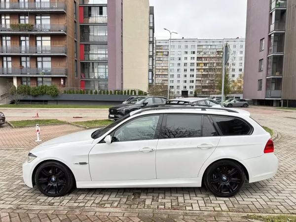 Balts BMW 318 2008 Rīga, ar dzinēja tilpumu 2.00 L un nobraukumu 252 tūkst. km par 3990 €, foto 2 vietnē AUTOMOTO.COM.LV