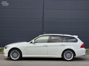 White BMW 318 2009 in Vilnius, with an engine capacity of 2.00 L and mileage of 348 thousand km for 3500 €, photo 5 on AUTOMOTO.COM.LV