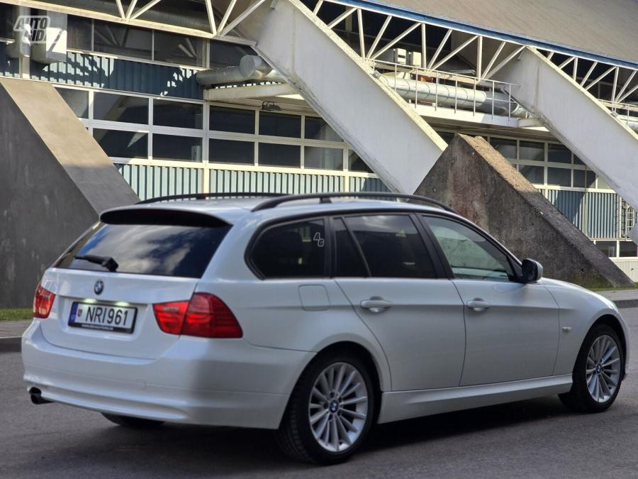 White BMW 318 2009 in Vilnius, with an engine capacity of 2.00 L and mileage of 348 thousand km for 3500 €, photo 6 on AUTOMOTO.COM.LV