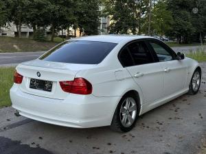 Balts BMW 318 2009 Utena, ar dzinēja tilpumu 2.00 L un nobraukumu 272 tūkst. km par 4990 €, foto 15 vietnē AUTOMOTO.COM.LV