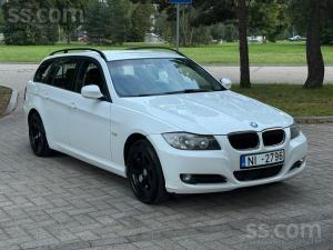 White BMW 318 2009 in Riga, with an engine capacity of 2.00 L and mileage of 309 thousand km for 3590 €, photo  on AUTOMOTO.COM.LV