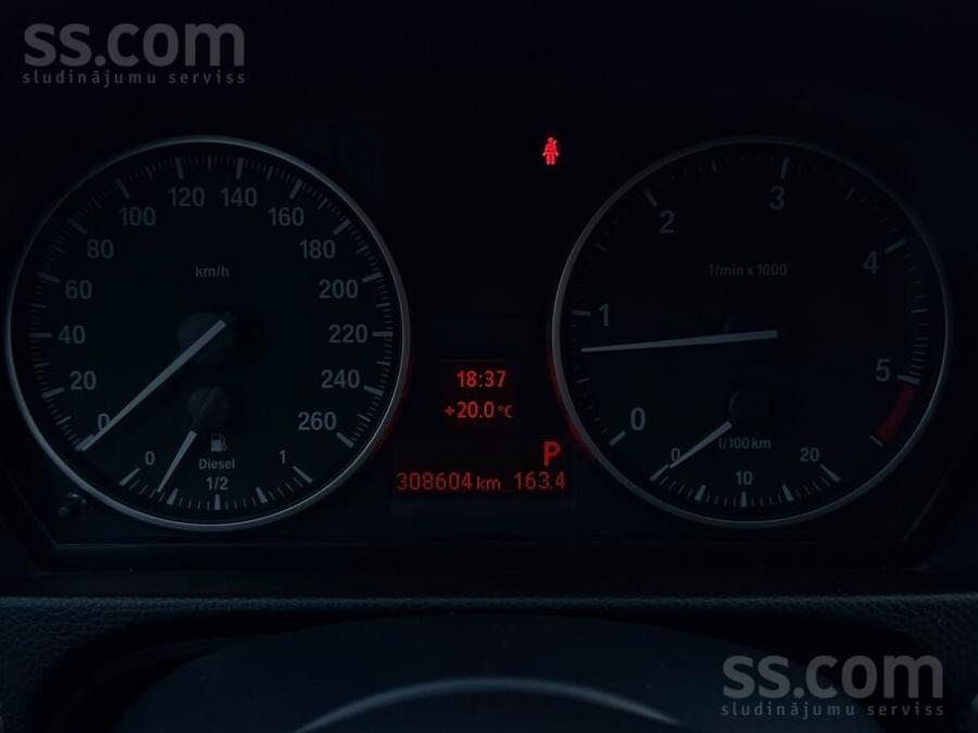 Balts BMW 318 2009 Rīga, ar dzinēja tilpumu 2.00 L un nobraukumu 309 tūkst. km par 3590 €, foto 19 vietnē AUTOMOTO.COM.LV
