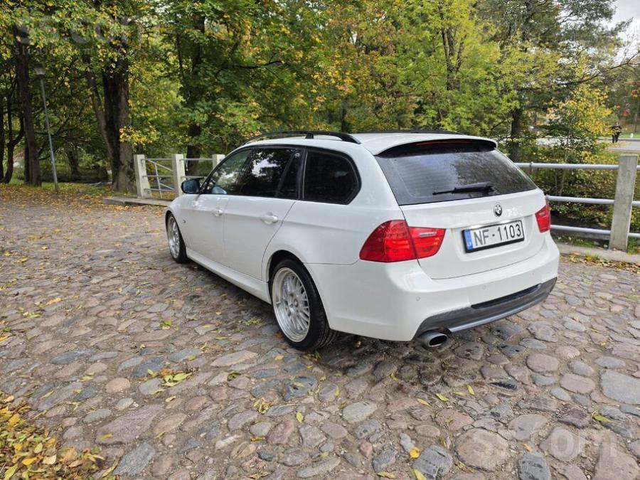 Balts BMW 318 2009 Saldus, ar dzinēja tilpumu 2.00 L un nobraukumu 318 tūkst. km par 5950 €, foto 5 vietnē AUTOMOTO.COM.LV