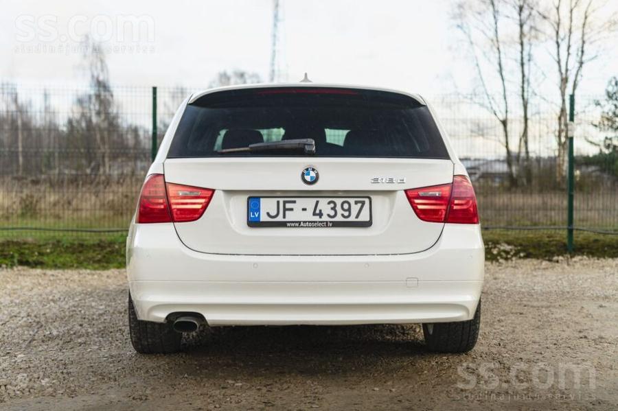 Balts BMW 318 2010 Rīga, ar dzinēja tilpumu 2.00 L un nobraukumu 427 tūkst. km par 5690 €, foto 5 vietnē AUTOMOTO.COM.LV