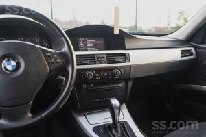 Balts BMW 318 2010 Rīga, ar dzinēja tilpumu 2.00 L un nobraukumu 427 tūkst. km par 5690 €, foto 18 vietnē AUTOMOTO.COM.LV