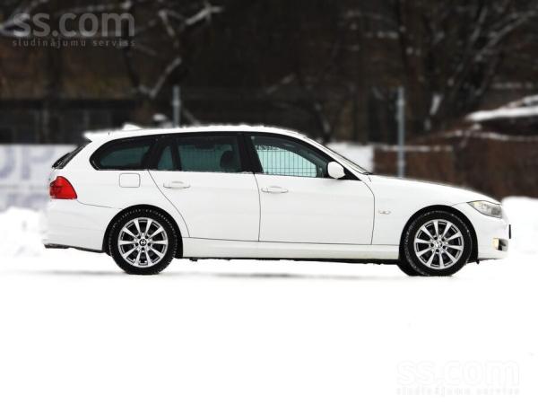 Balts BMW 318 2010 Rīga, ar dzinēja tilpumu 2.00 L un nobraukumu 427 tūkst. km par 5690 €, foto 5 vietnē AUTOMOTO.COM.LV