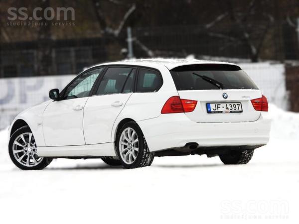 Balts BMW 318 2010 Rīga, ar dzinēja tilpumu 2.00 L un nobraukumu 427 tūkst. km par 5690 €, foto 7 vietnē AUTOMOTO.COM.LV