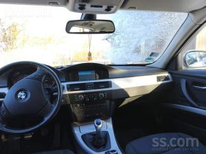 Белый БМВ 318 2010 в Цесис, объемом двигателя 2.00 л и пробегом 355 тыс. км за 3550 €, фото 7 на AUTOMOTO.COM.LV
