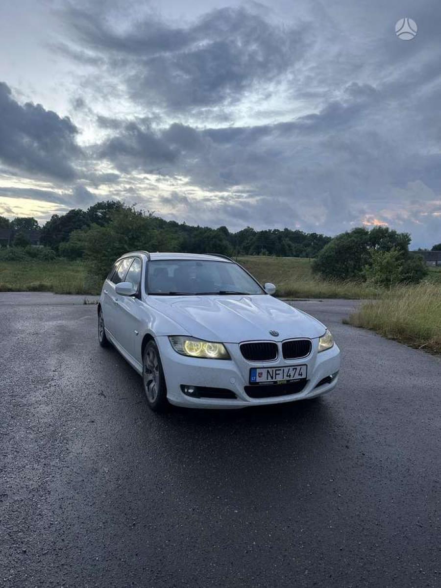 Balts BMW 318 2010 Viļņa, ar dzinēja tilpumu 0.11 L un nobraukumu 354 tūkst. km par 2500 €, foto 1 vietnē AUTOMOTO.COM.LV