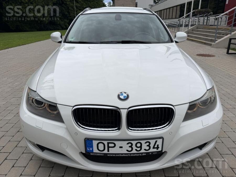 Balts BMW 318 2010 Rīga, ar dzinēja tilpumu 2.00 L un nobraukumu 290 tūkst. km par 5790 €, foto 3 vietnē AUTOMOTO.COM.LV