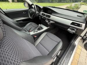 Balts BMW 318 2010 Rīga, ar dzinēja tilpumu 2.00 L un nobraukumu 290 tūkst. km par 5790 €, foto 18 vietnē AUTOMOTO.COM.LV