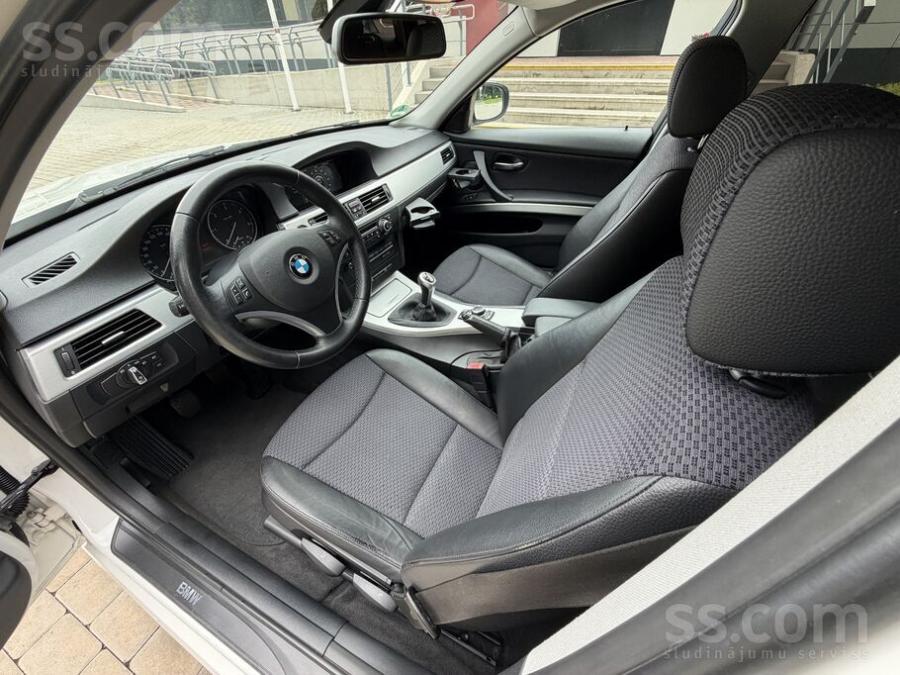 Balts BMW 318 2010 Rīga, ar dzinēja tilpumu 2.00 L un nobraukumu 290 tūkst. km par 5790 €, foto 19 vietnē AUTOMOTO.COM.LV
