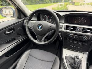 Balts BMW 318 2010 Rīga, ar dzinēja tilpumu 2.00 L un nobraukumu 290 tūkst. km par 5790 €, foto 26 vietnē AUTOMOTO.COM.LV