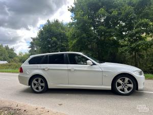 Белый БМВ 318 2010 в Варена, объемом двигателя 2.00 л и пробегом 300 тыс. км за 3400 €, фото 4 на AUTOMOTO.COM.LV