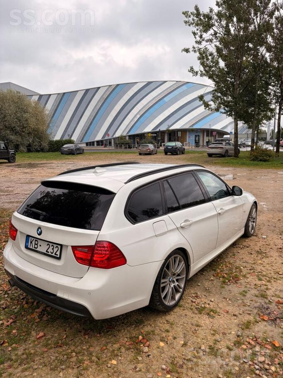 Balts BMW 318 2010 Tukums, ar dzinēja tilpumu 2.00 L un nobraukumu 258 tūkst. km par 5999 €, foto 5 vietnē AUTOMOTO.COM.LV