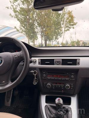 Balts BMW 318 2010 Tukums, ar dzinēja tilpumu 2.00 L un nobraukumu 258 tūkst. km par 5999 €, foto 8 vietnē AUTOMOTO.COM.LV