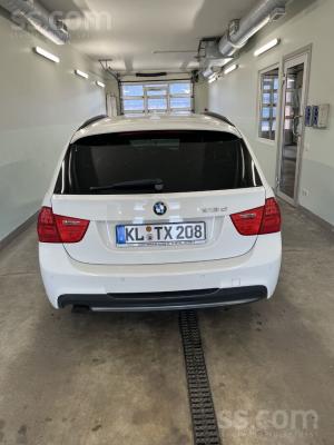 White BMW 318 2011 in Rezekne, with an engine capacity of 2.00 L and mileage of 297 thousand km for 3750 €, photo 5 on AUTOMOTO.COM.LV