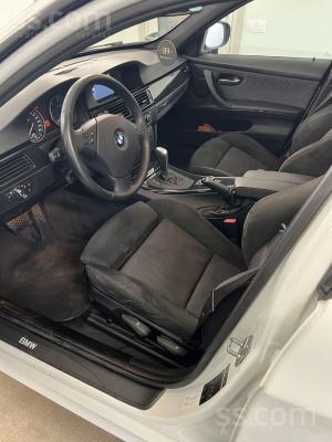 White BMW 318 2011 in Rezekne, with an engine capacity of 2.00 L and mileage of 297 thousand km for 3750 €, photo 9 on AUTOMOTO.COM.LV