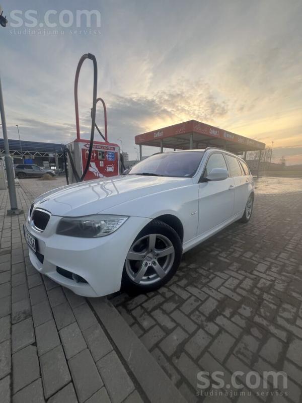 Balts BMW 318 2011 Rēzekne, ar dzinēja tilpumu 2.00 L un nobraukumu 297 tūkst. km par 3750 €, foto 10 vietnē AUTOMOTO.COM.LV