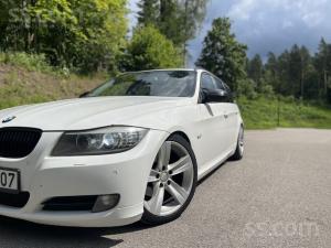 White BMW 318 2011 in Ogre, with an engine capacity of 2.00 L and mileage of 0 thousand km for 4999 €, photo 8 on AUTOMOTO.COM.LV