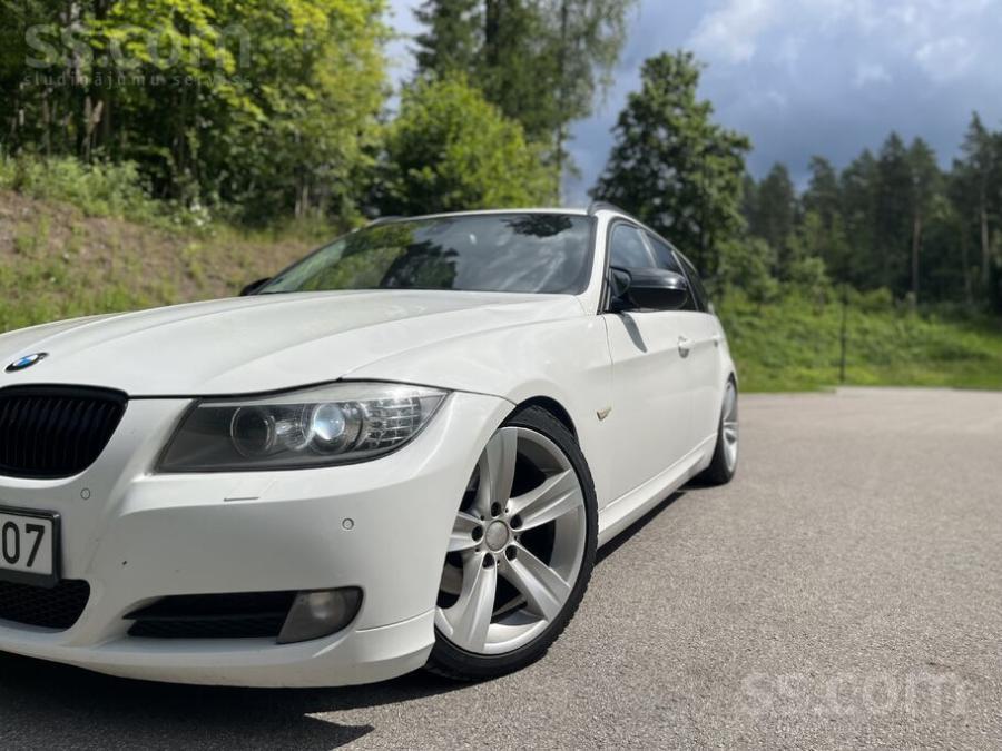 White BMW 318 2011 in Ogre, with an engine capacity of 2.00 L and mileage of 0 thousand km for 4999 €, photo 8 on AUTOMOTO.COM.LV