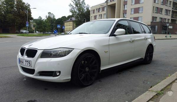 Balts BMW 318 2011 Viļņa, ar dzinēja tilpumu 2.00 L un nobraukumu 318 tūkst. km par 1950 €, foto 3 vietnē AUTOMOTO.COM.LV