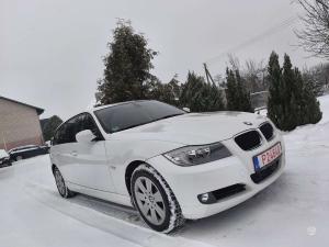 White BMW 318 2011 in Kaunas, with an engine capacity of 2.00 L and mileage of 275 thousand km for 3400 €, photo 7 on AUTOMOTO.COM.LV