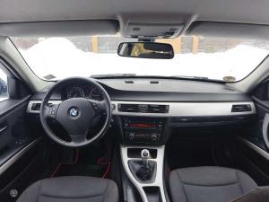 White BMW 318 2011 in Kaunas, with an engine capacity of 2.00 L and mileage of 275 thousand km for 3400 €, photo 14 on AUTOMOTO.COM.LV
