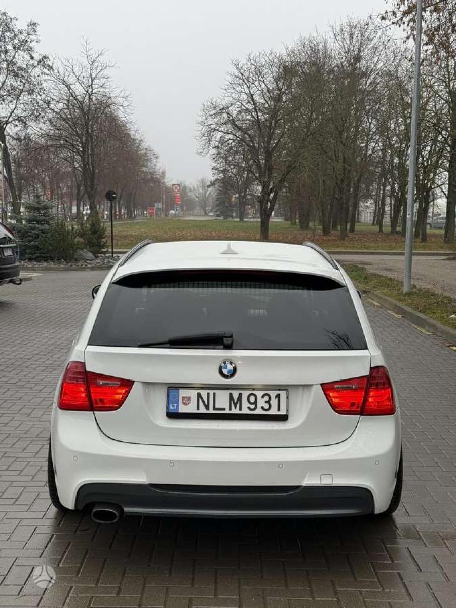 Balts BMW 318 2011 Kauņa, ar dzinēja tilpumu 2.00 L un nobraukumu 300 tūkst. km par 5000 €, foto 6 vietnē AUTOMOTO.COM.LV