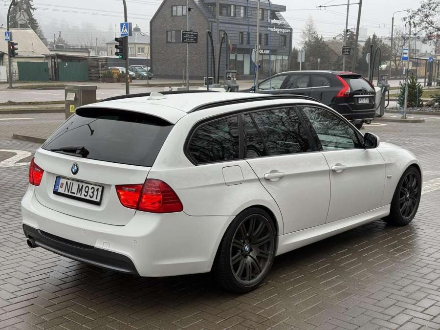 Balts BMW 318 2011 Kauņa, ar dzinēja tilpumu 2.00 L un nobraukumu 300 tūkst. km par 5000 €, foto 8 vietnē AUTOMOTO.COM.LV